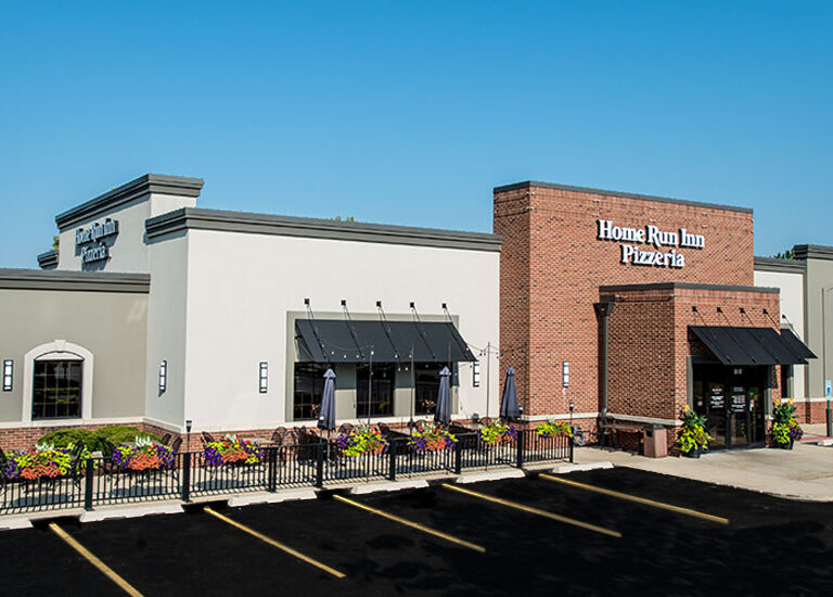 Bolingbrook, IL Pizza Restaurant | Home Run Inn
