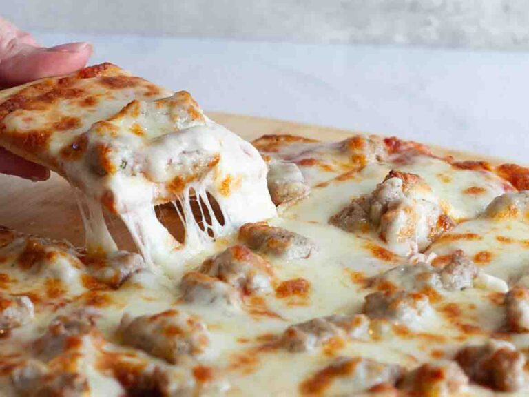 Chicago Pizza | Frozen Pizza | Home Run Inn Pizza