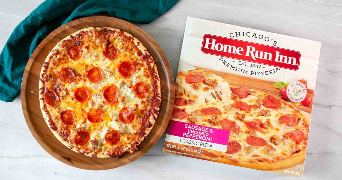 What is Tavern-Style Pizza? | Home Run Inn Pizza