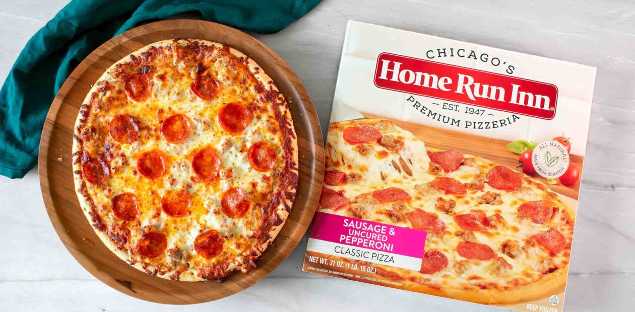 What is Tavern-Style Pizza? | Home Run Inn Pizza