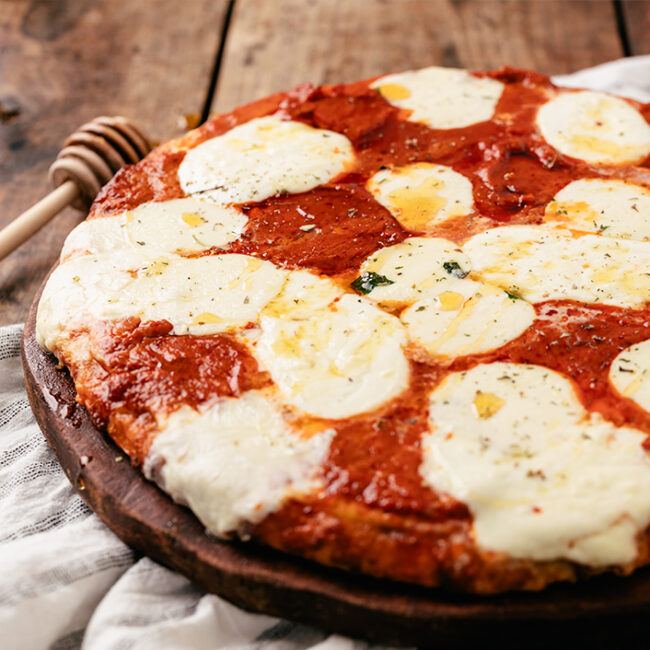 Chicago Pizza | Frozen Pizza | Home Run Inn Pizza